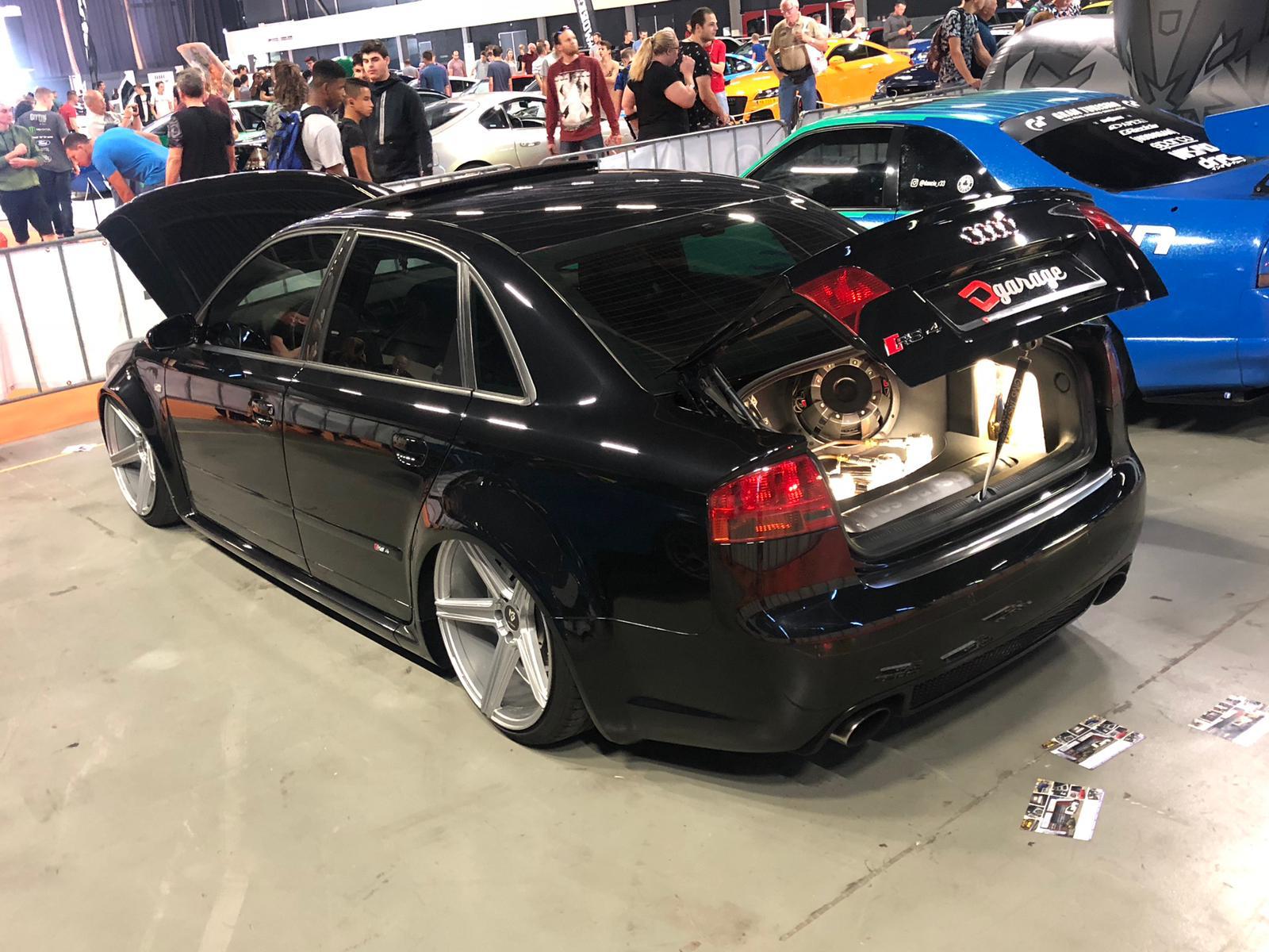 Audi RS4 Custom Made Audio - VOS Inbouwspecialist